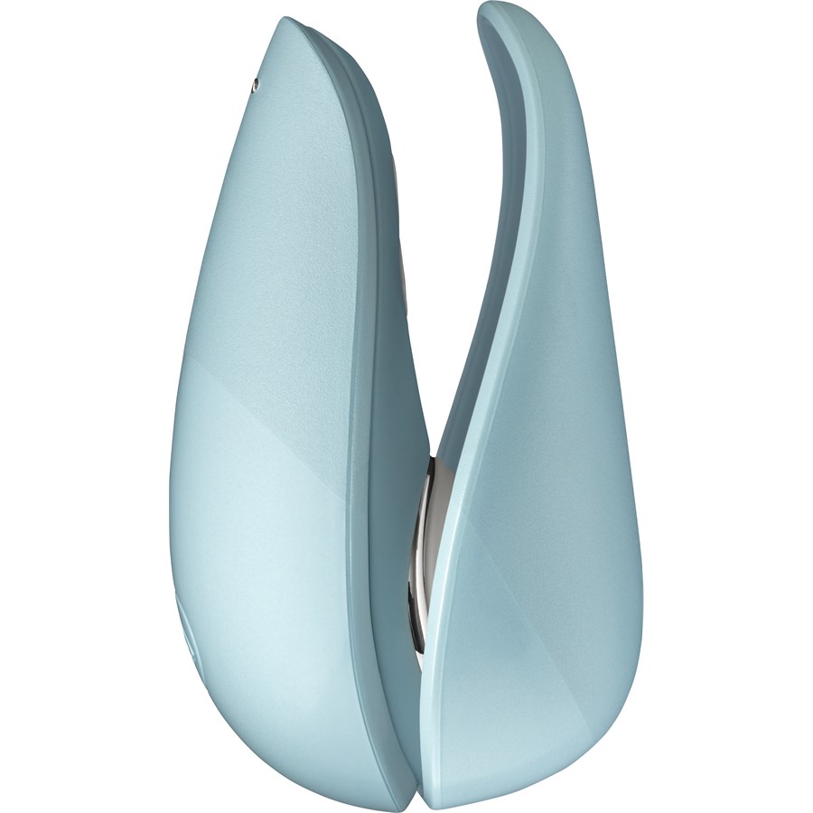 Liberty Vacuum vibrator Powder Blue by Womanizer | parfumdreams